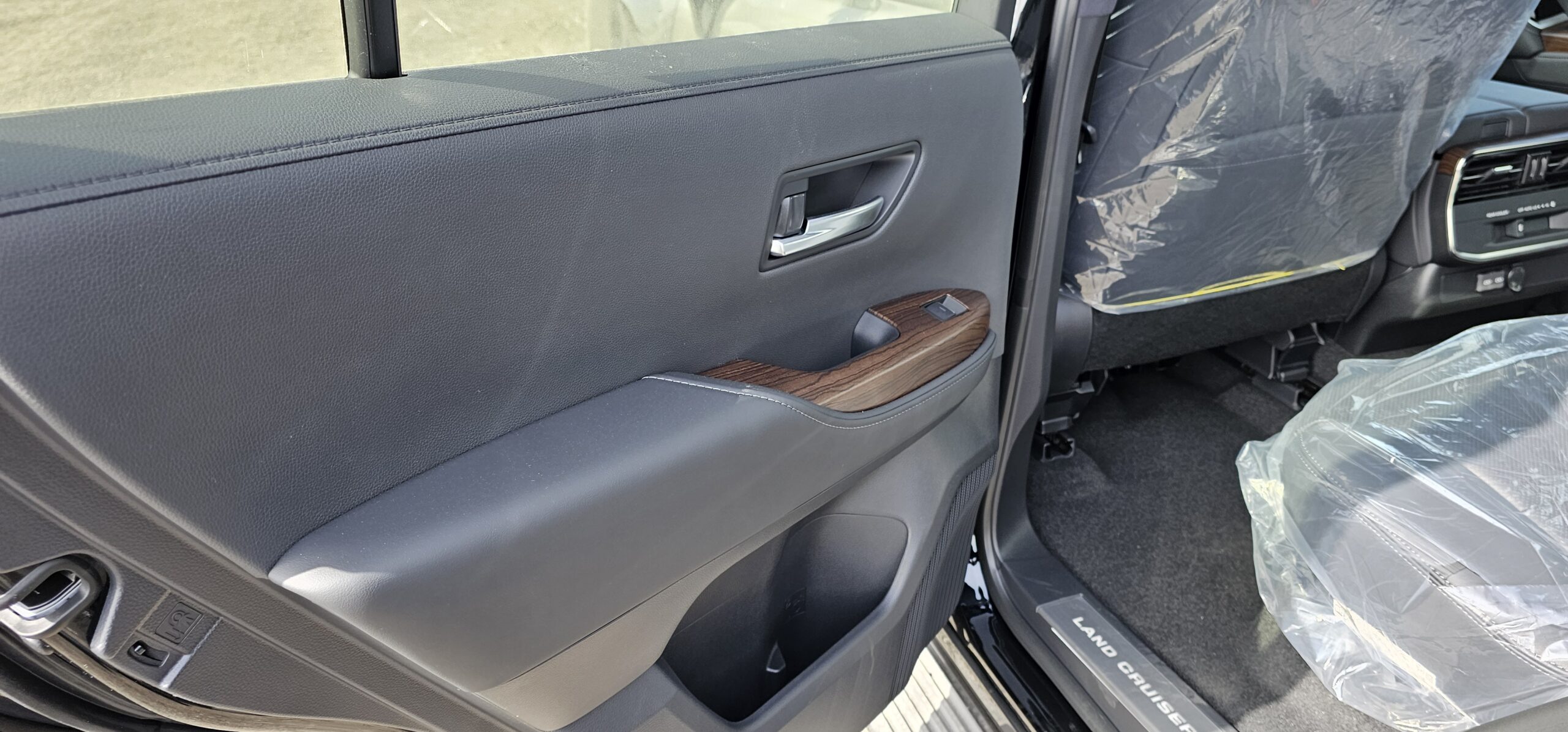 2025 Toyota Land Cruiser 3.5 TT GXR Petrol In Dubai For Export ...