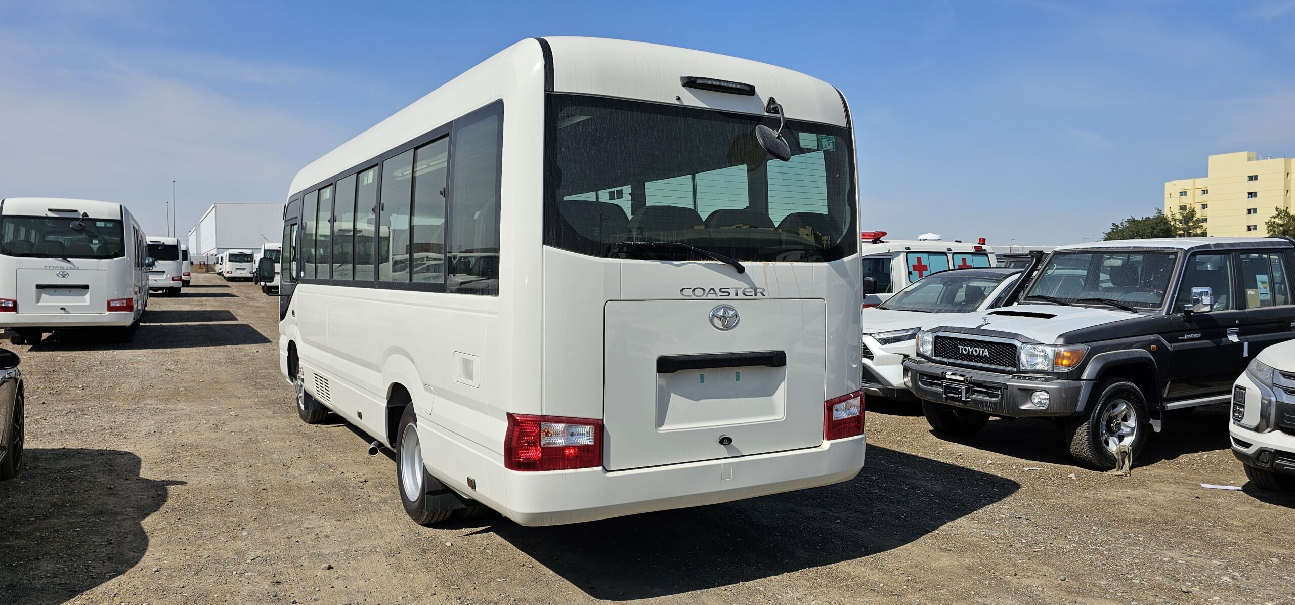 2025 Toyota Coaster Bus Diesel In Dubai For Export - Friends-trd